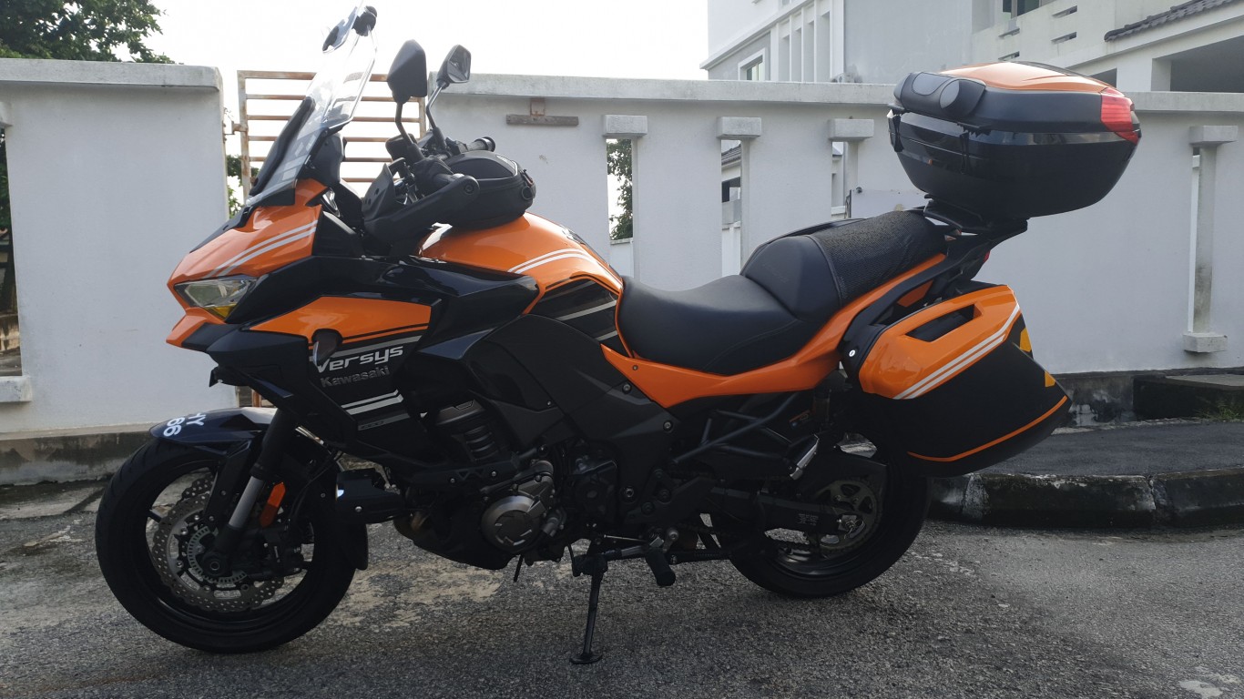 Yellow Beam of Light Part 3 - page 58 - Mods and Appearance - Versys ...